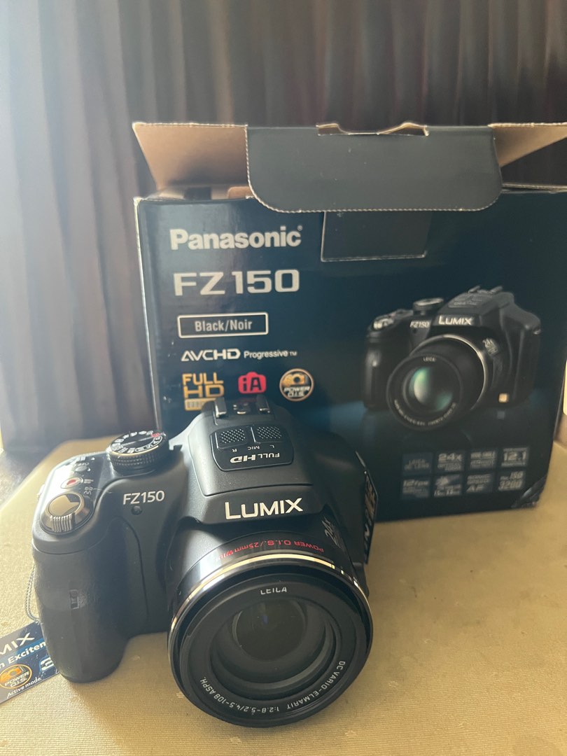Panasonic Lumix FZ150, Photography, Cameras on Carousell