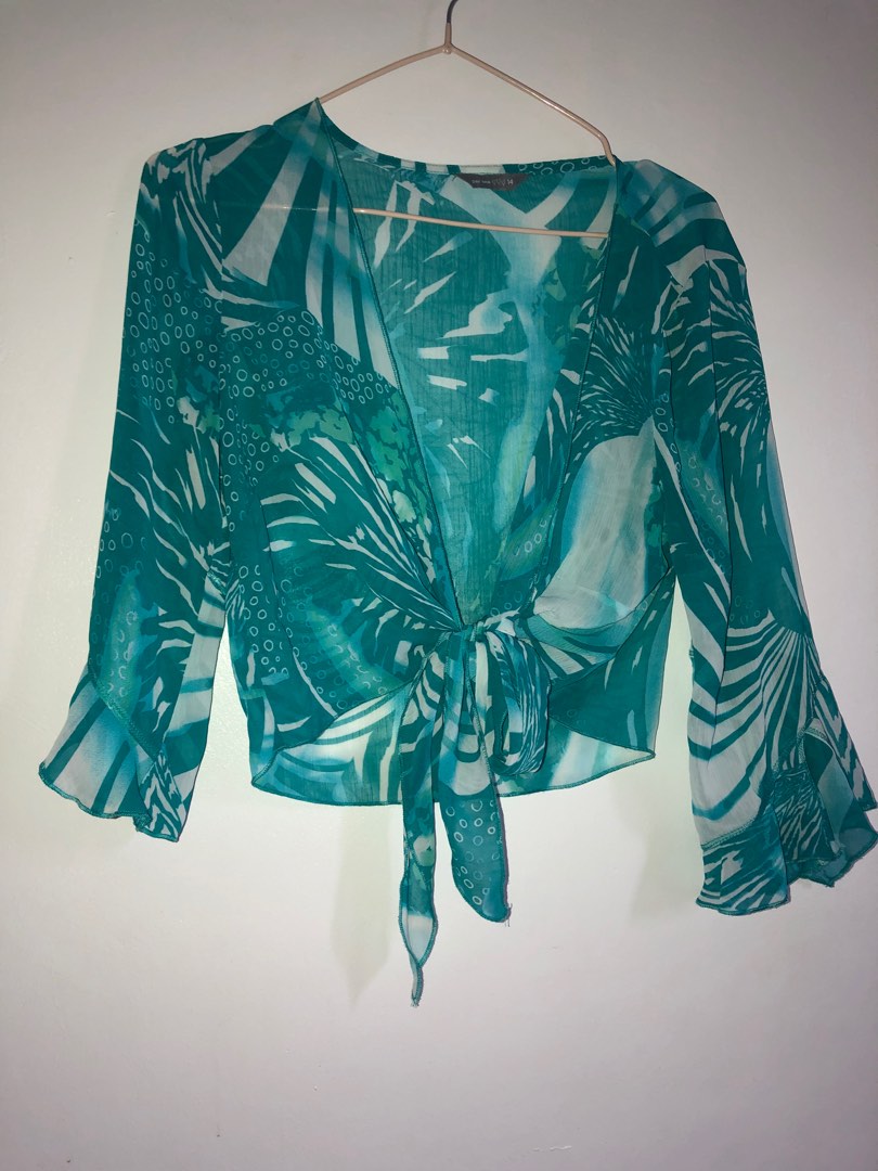 Per una cover up top sheer, Women's Fashion, Tops, Longsleeves on Carousell