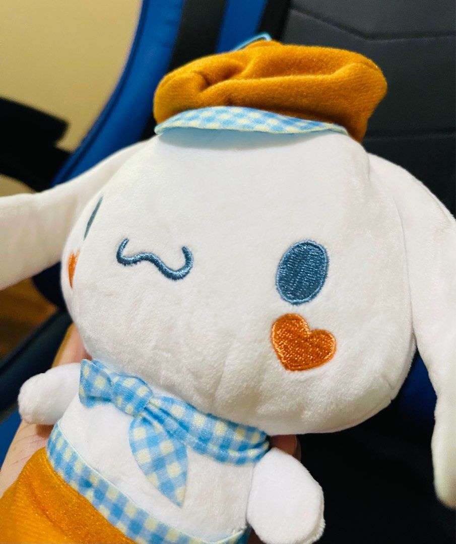 Sanrio Cinnamoroll chef mascot plush charm, Hobbies & Toys, Toys ...
