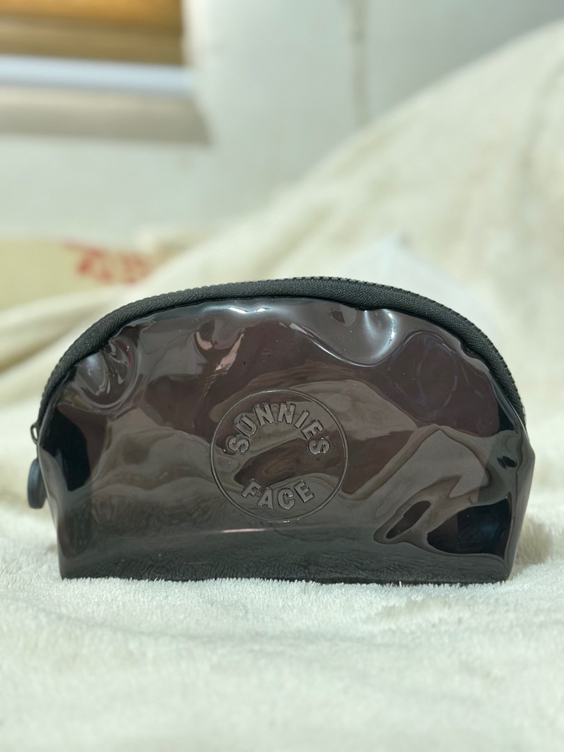 Sunnies Face Pouch, Women's Fashion, Bags & Wallets, Purses & Pouches ...