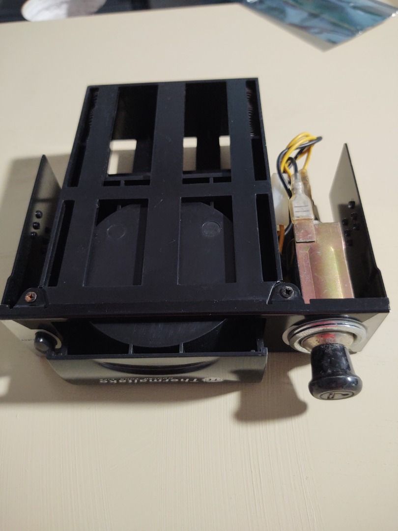 Thermaltake Xray A2021 5.25" Drive Bay Kit with Beverage Tray and ...