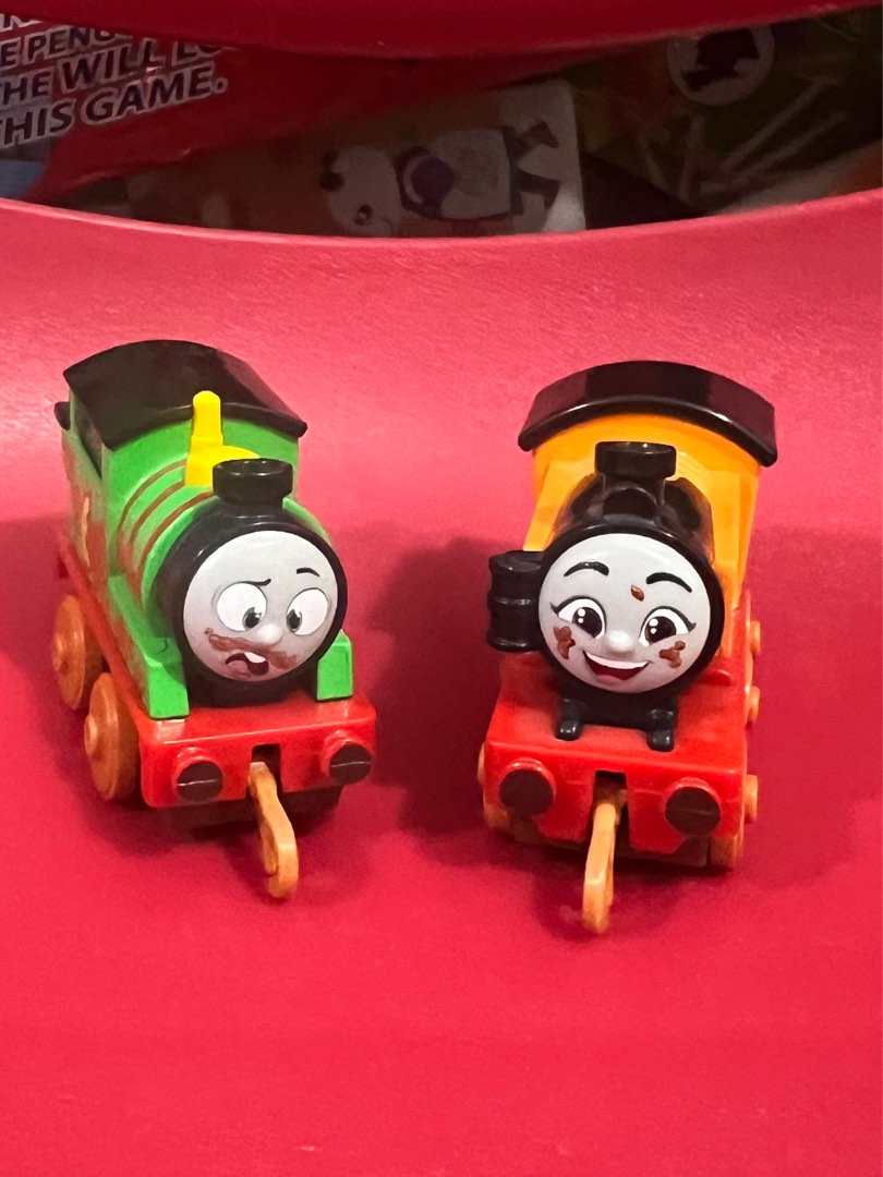 Thomas new look - muddy nia and percy, Toys & Collectibles, Mainan di ...