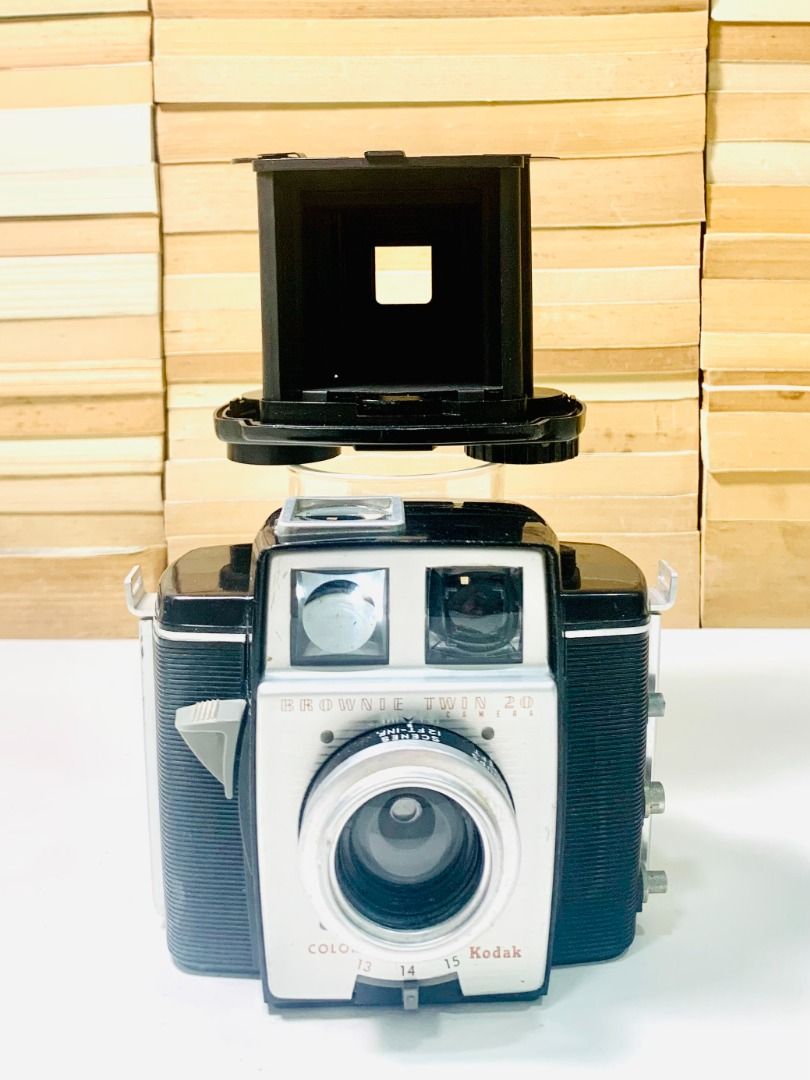 Vintage 1960s Kodak Brownie Twin 20 Camera, Photography, Cameras on ...