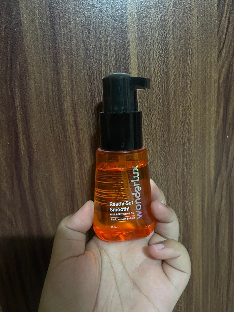 JUAL RUGI!!! wonderlux ready set smooth hair oil, Kesehatan ...