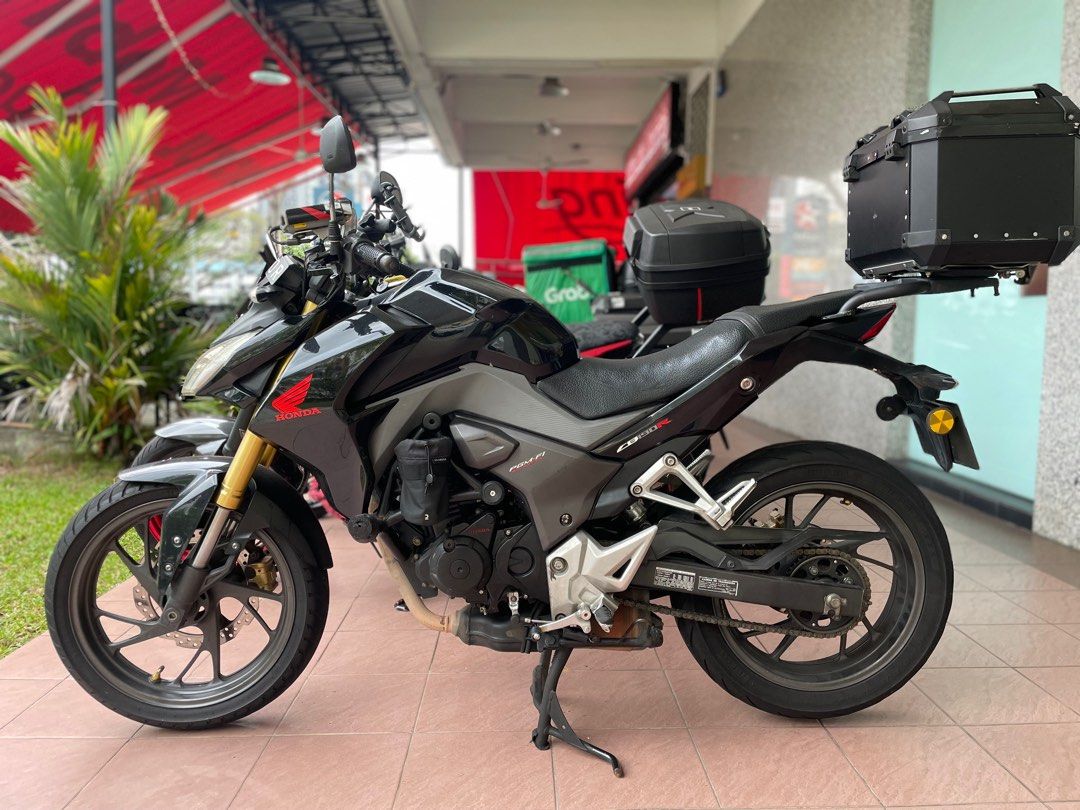 Yamaha CB190R, Motorcycles, Motorcycles for Sale, Class 2B on Carousell