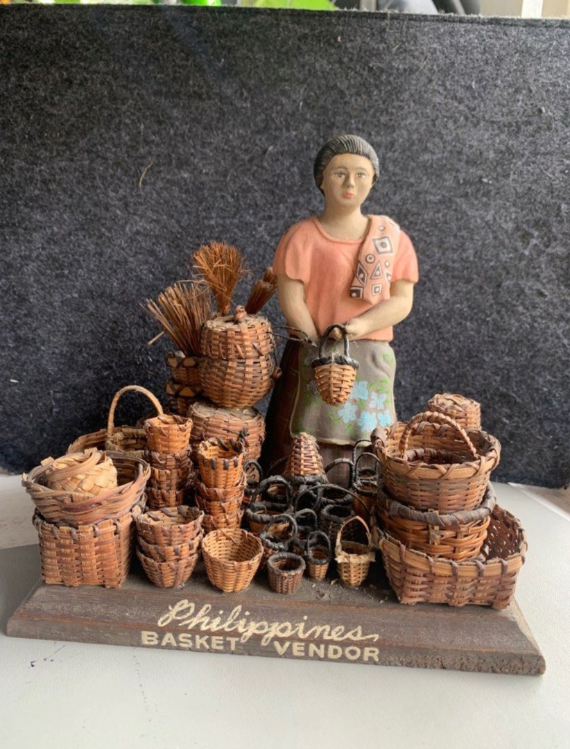 [07] Miniature Display: Philippines Basket Vendor 7.25" x 7.5", Hobbies ...