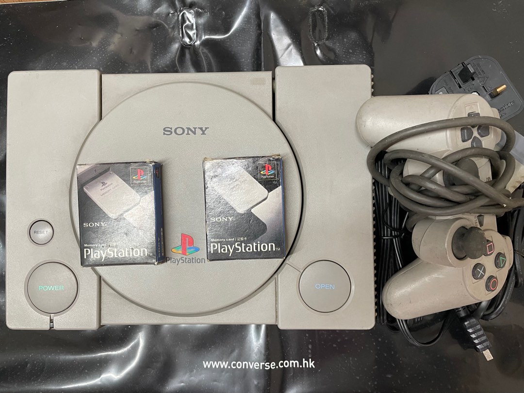 1994 Sony PS1 Playstation 1主機 SCPH-5000 唔知好壞 連原廠手制 AV線 連電線 原廠記憶咭, 電子遊戲 ...