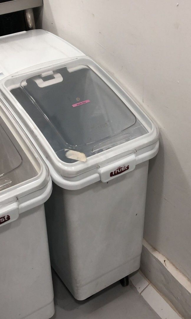 80L Flour Bin with roller wheels for commercial kitchen flour storage ...