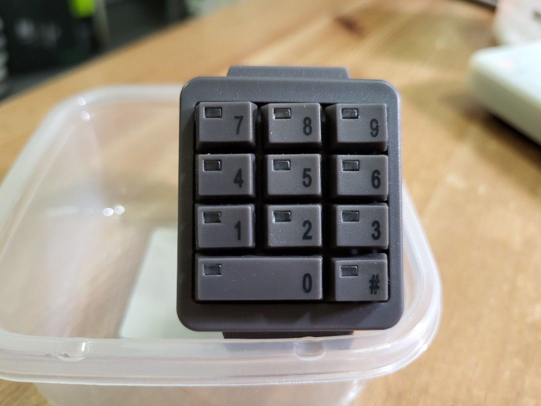 玩味十足 全新 Click Keypad watch seiko citizen casio 精工 星辰 gshock, 男裝, 手錶及配件 ...