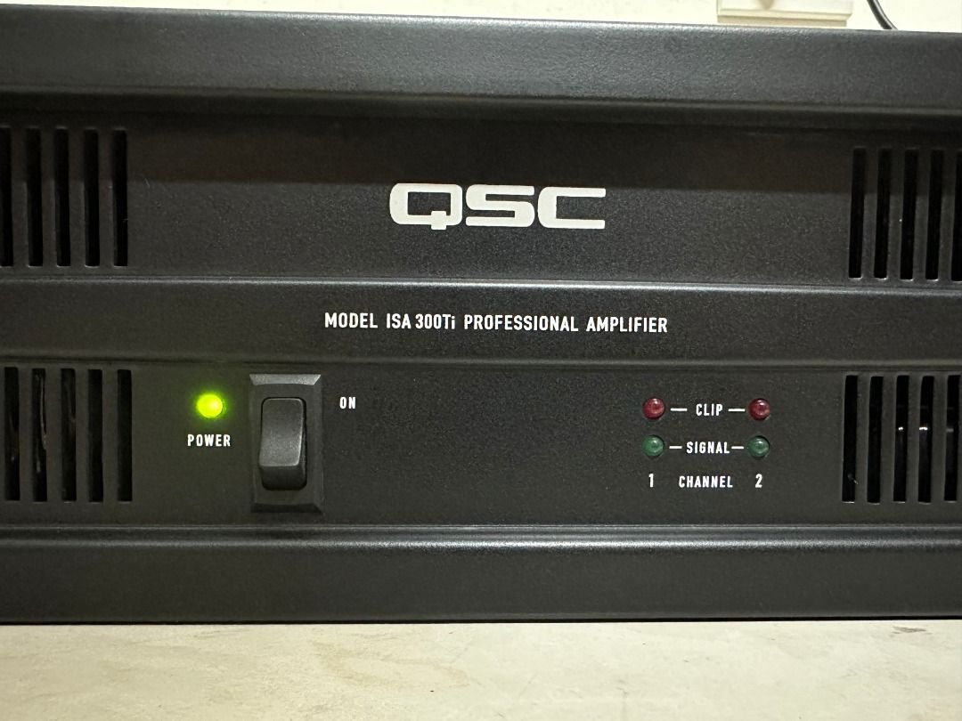 美國 QSC ISA300TI 後級擴大機 外場擴大機 大電流, 耳機及錄音音訊設備, 音樂播放裝置 MP3及CD 播放器在旋轉拍賣