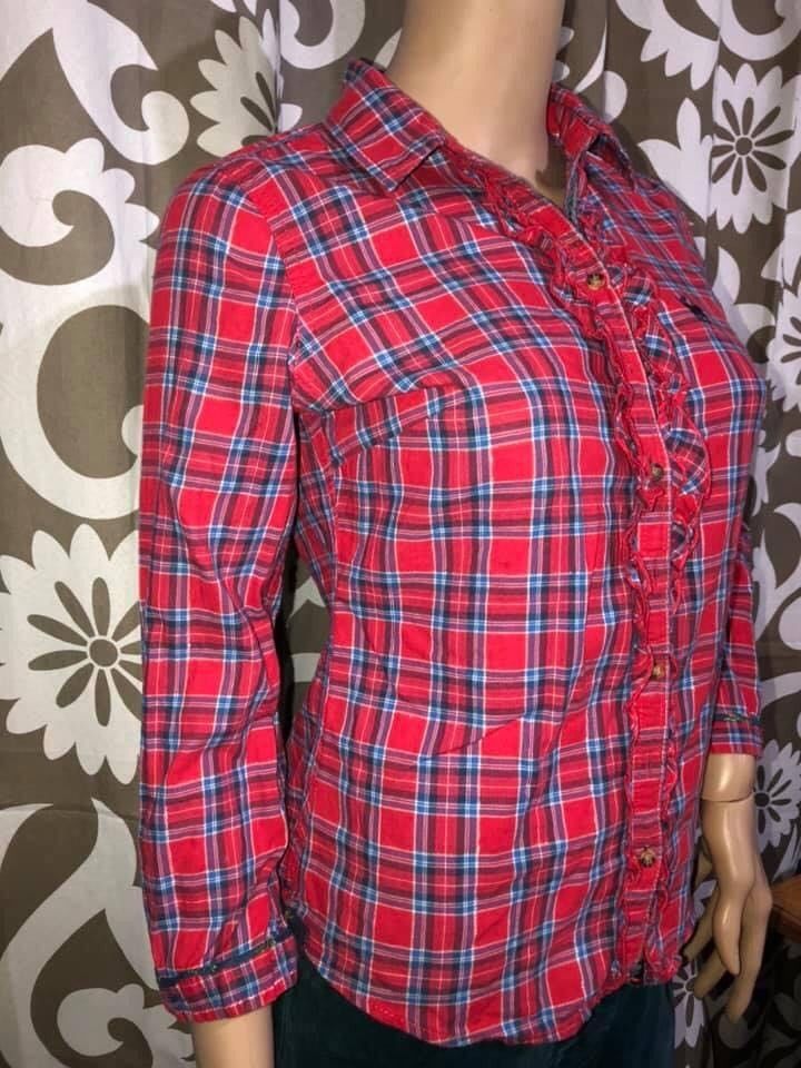 ABERCROMBIE red checkered polo blouse. XL, Women's Fashion, Tops ...