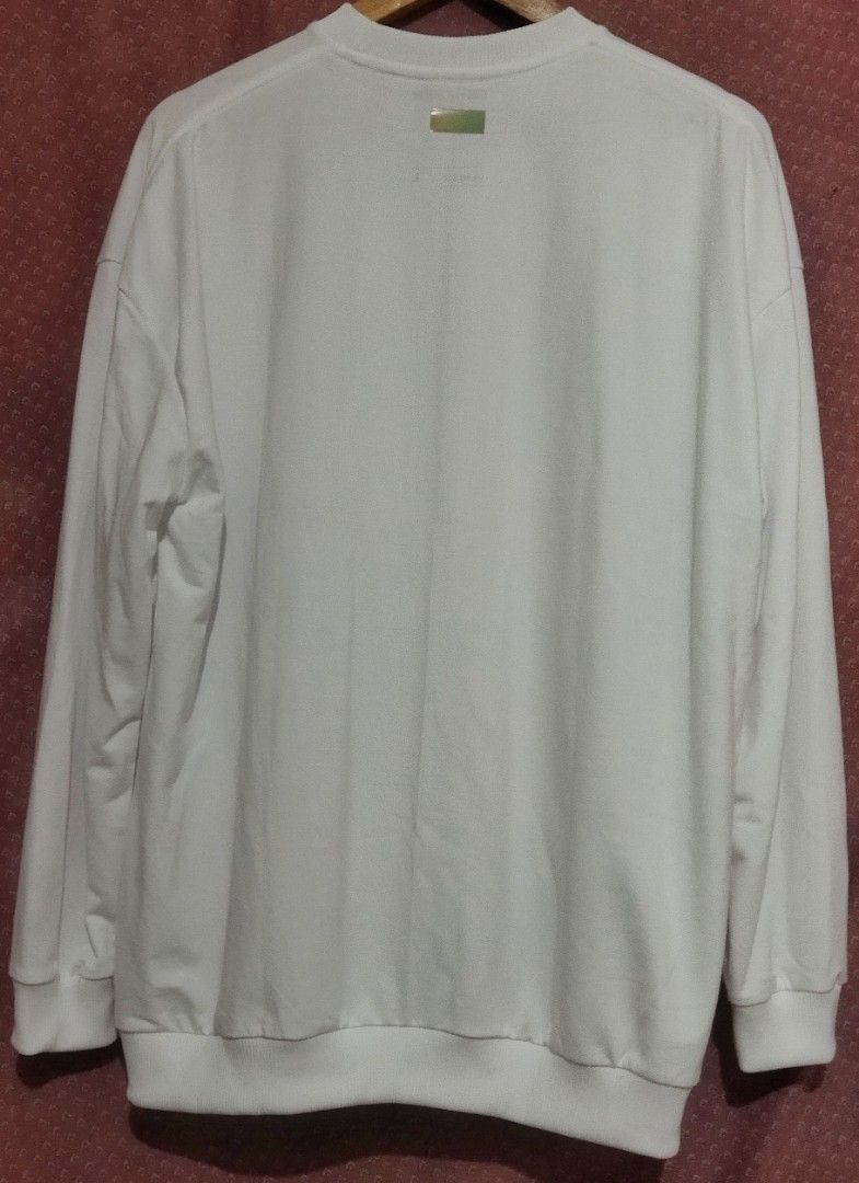 Bench x Enhypen sweater, Women's Fashion, Coats, Jackets and Outerwear ...