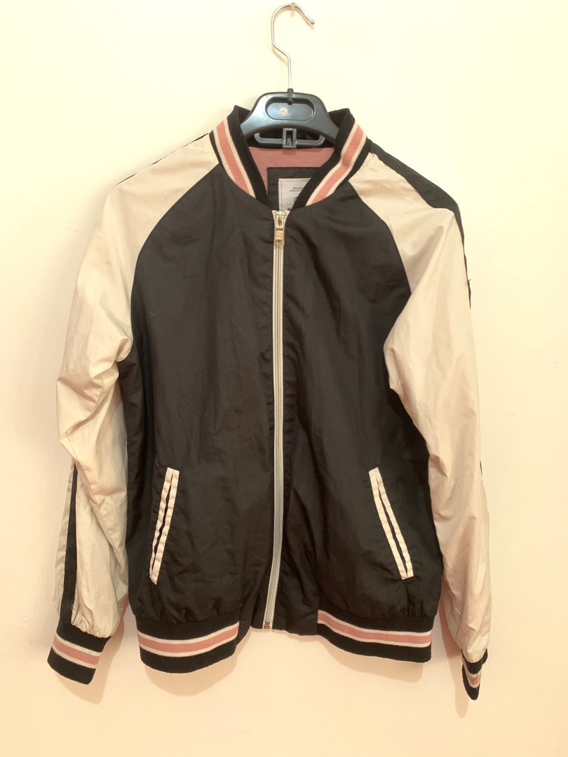 Boomber jacket merk nevada, Fesyen Wanita, Pakaian Wanita, Baju Luaran ...