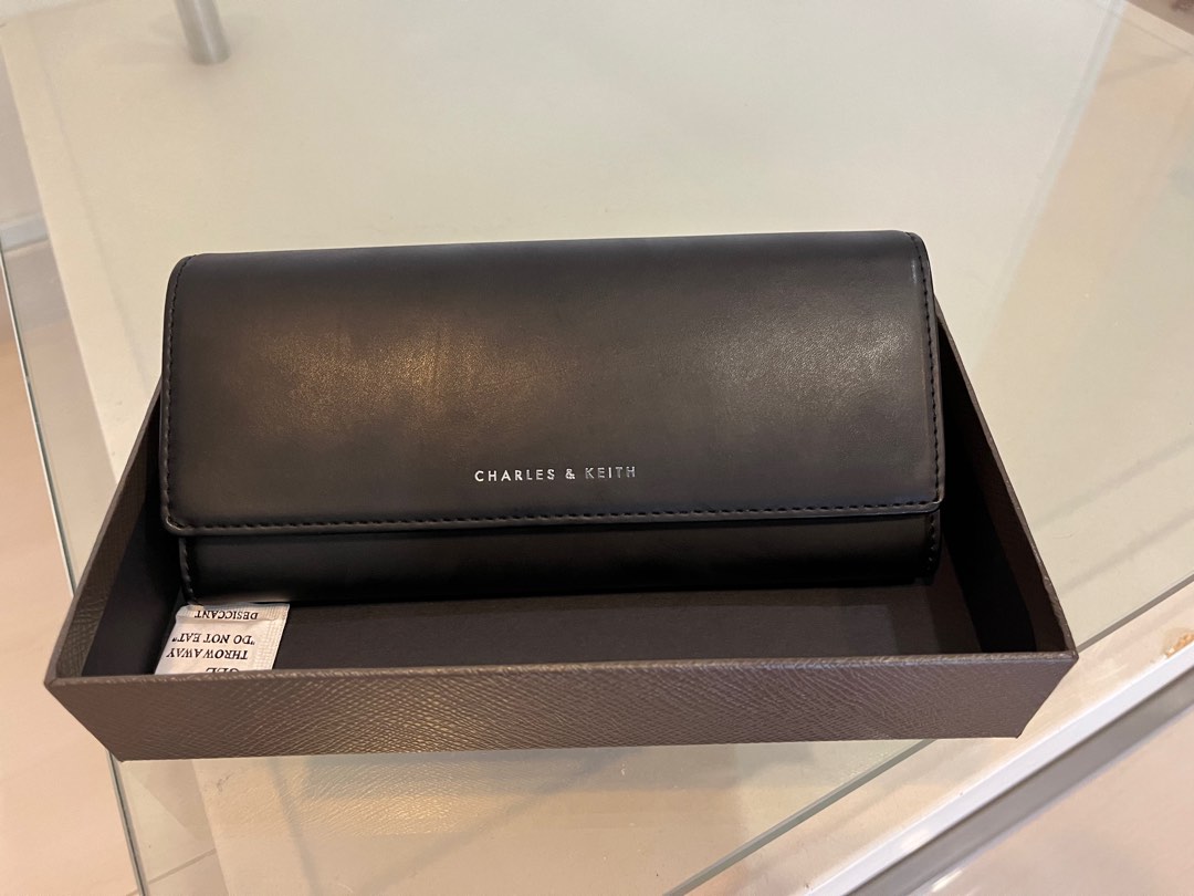 Brand new charles and keith long wallet, Women's Fashion, Bags ...