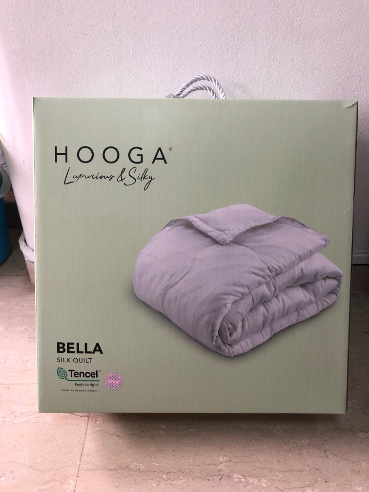 BRAND NEW: HOOGA BELLA SILK QUILT, Furniture & Home Living, Bedding ...