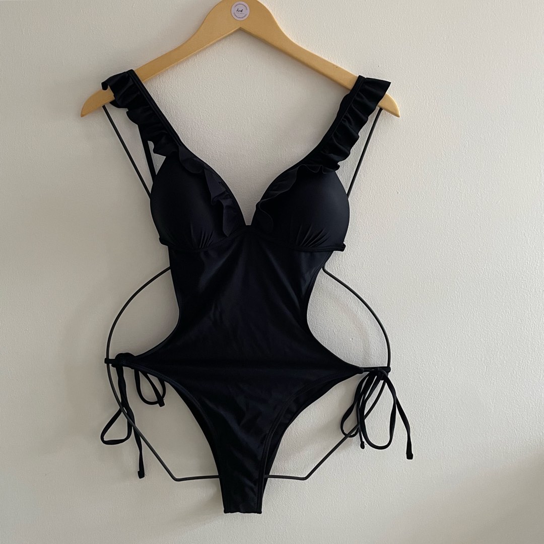 Brandnew Shein One Piece Swimwear, Women's Fashion, Swimwear, Bikinis ...