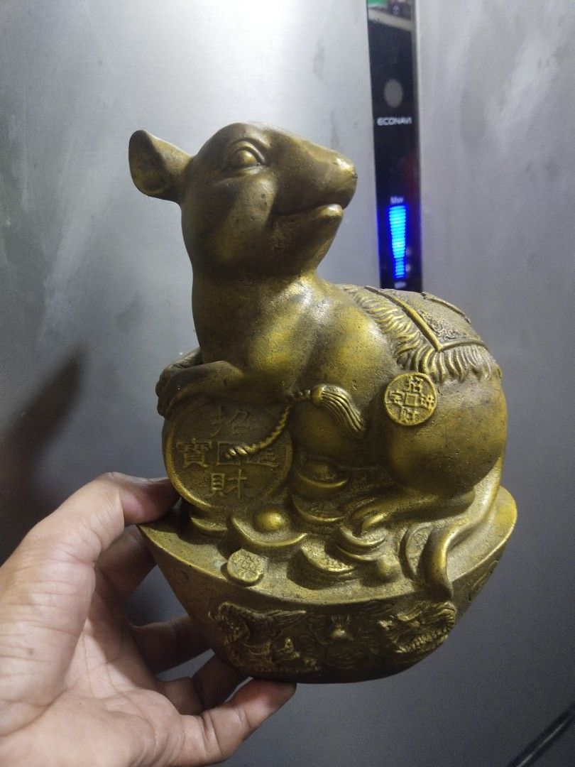 Brass lucky rat statue display, Hobbies & Toys, Memorabilia & Collectibles, Vintage Collectibles ...