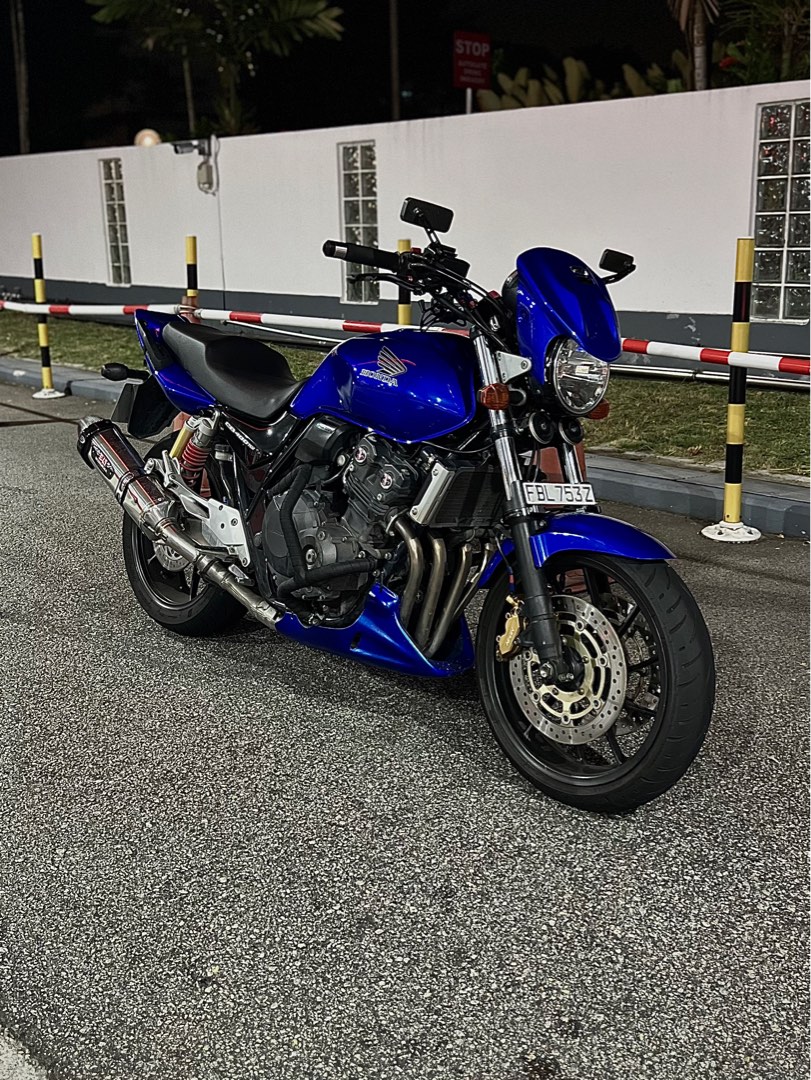 CB400 Revo Gen 2 , Motorcycles, Motorcycles for Sale, Class 2A on Carousell