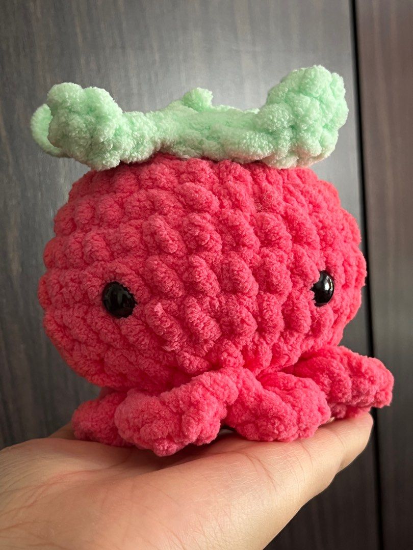 Crochet Strawberry Octopus, Hobbies & Toys, Stationery & Craft ...