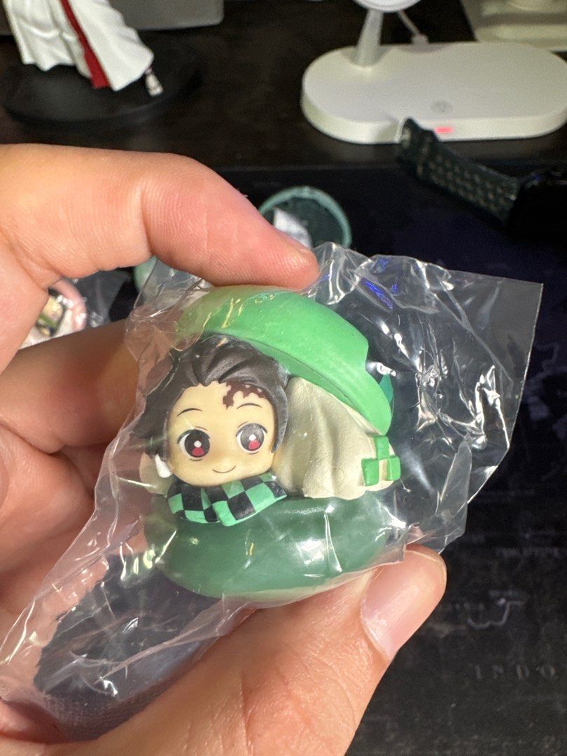 Demon Slayer Tanjiro & Nezuko Macarons Gachapon, Hobbies & Toys ...
