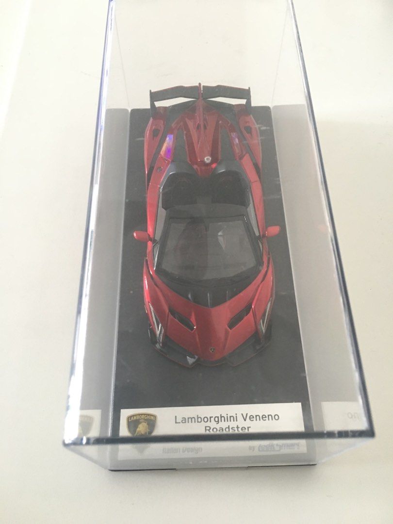 Die Cast LookSmart Lamborghini Veneno Roadster, Toys & Collectibles ...