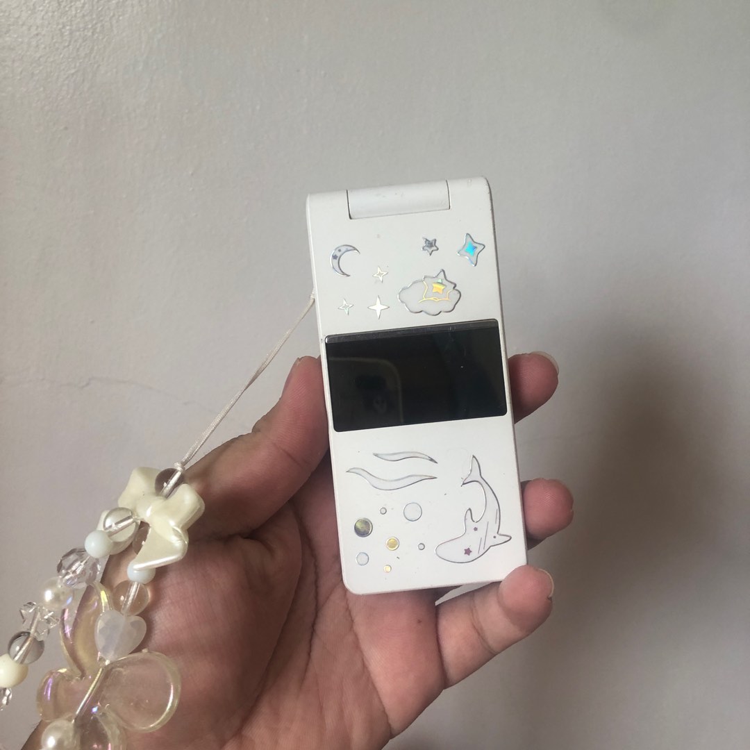 docomo flip phone, Mobile Phones & Gadgets, Mobile Phones, Early ...