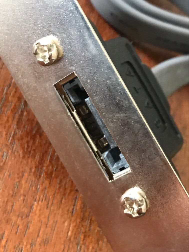eSata female with bracket to internal sata, Computers & Tech, Parts ...