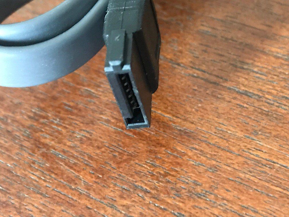 eSata female with bracket to internal sata, Computers & Tech, Parts ...