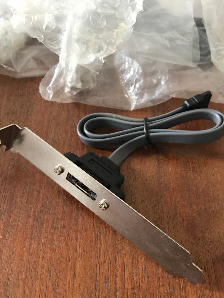 eSata female with bracket to internal sata, Computers & Tech, Parts ...