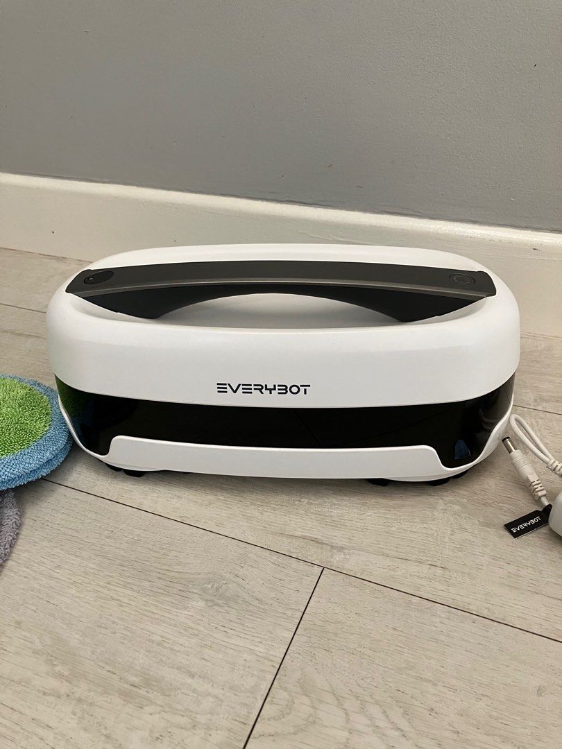 Everybot Edge Self-Mopping Robot, TV & Home Appliances, Vacuum Cleaner & Housekeeping on Carousell