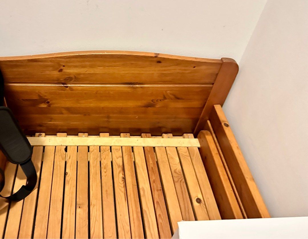 Extendable Wood Bed (100-200cm long and 85cm wide), Furniture & Home ...