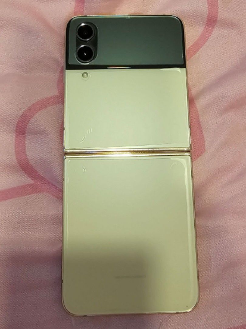 Galaxy Z Flip 4 Pink Gold 512GB, Mobile Phones & Gadgets, Mobile Phones ...