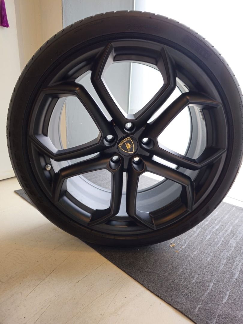 Genuine Lamborghini Aventador Front - 19" / Rear - 20" Wheel Rim, Car ...