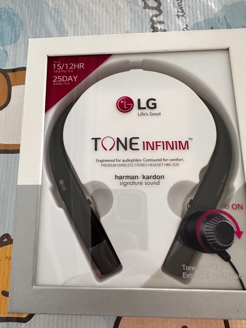 Headphone, Audio, Headphones & Headsets on Carousell