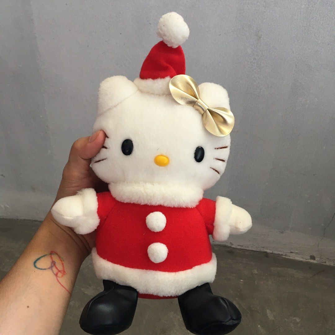 Hello Kitty Santa, Hobbies & Toys, Toys & Games on Carousell