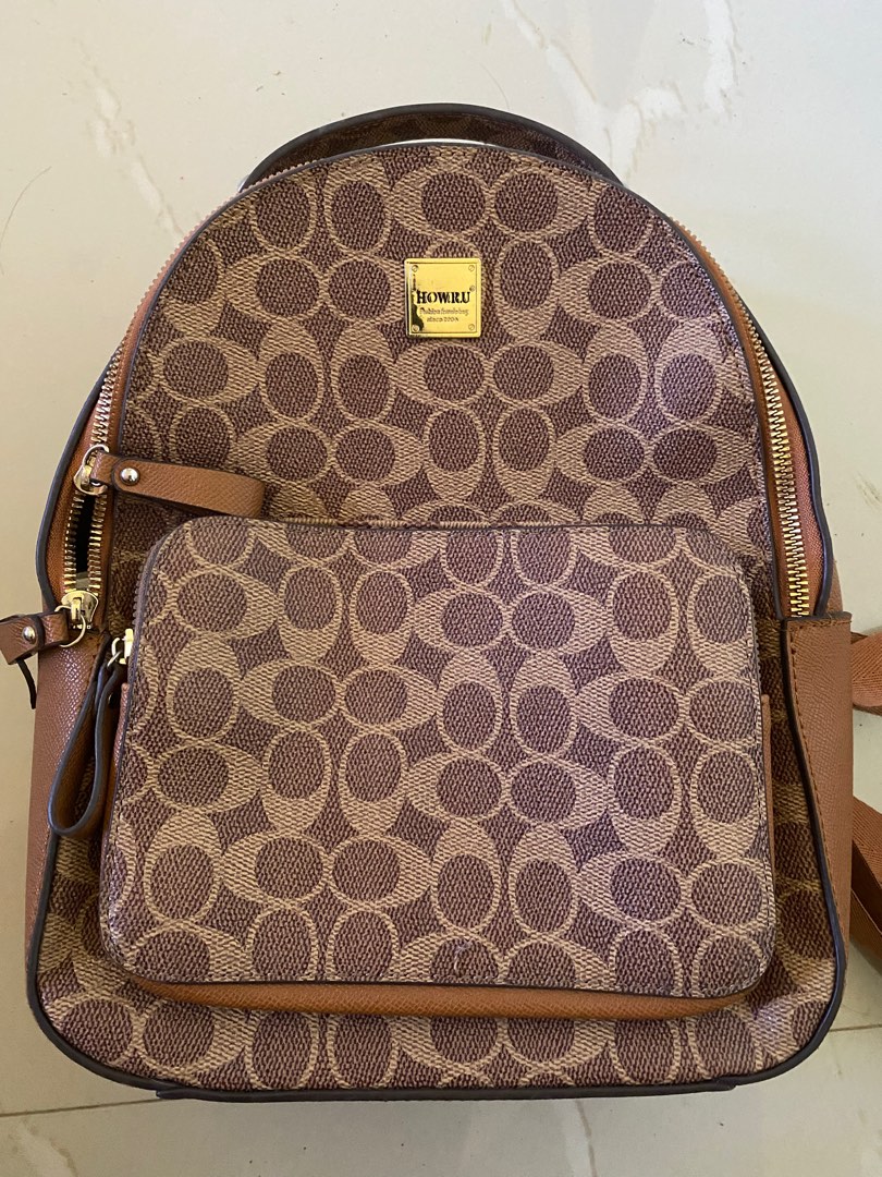 How r u backpack, Women's Fashion, Bags & Wallets, Backpacks on Carousell