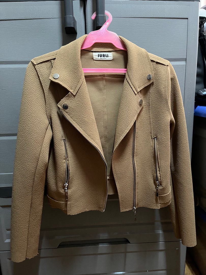 HQ Brown Jacket, Women's Fashion, Coats, Jackets and Outerwear on Carousell