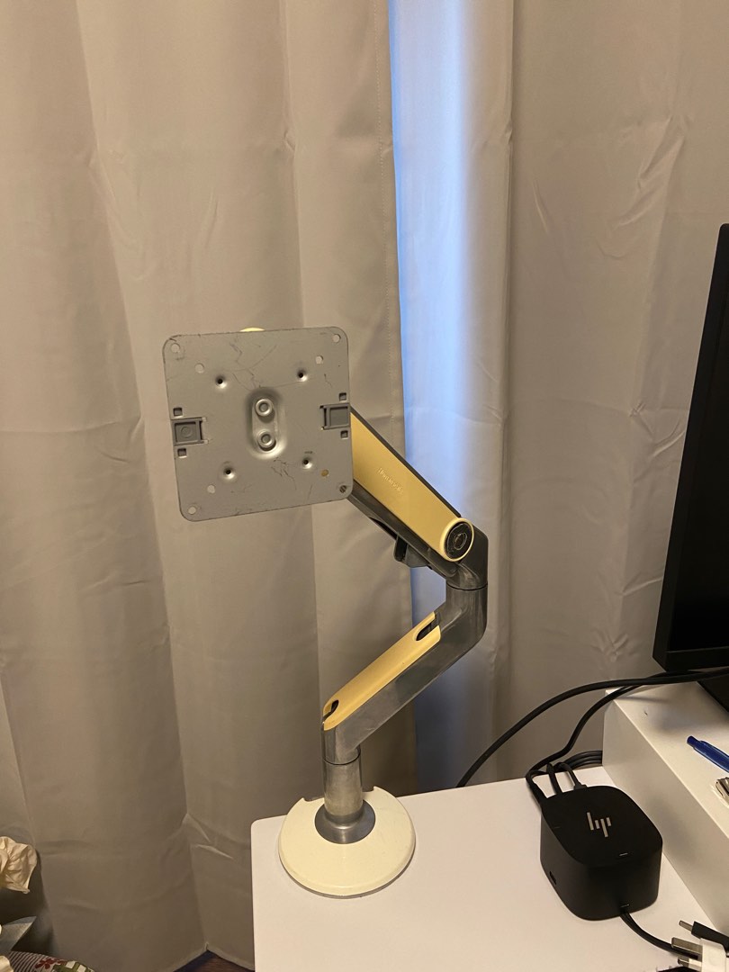 Humanscale Monitor Arm, Computers & Tech, Parts & Accessories, Other ...