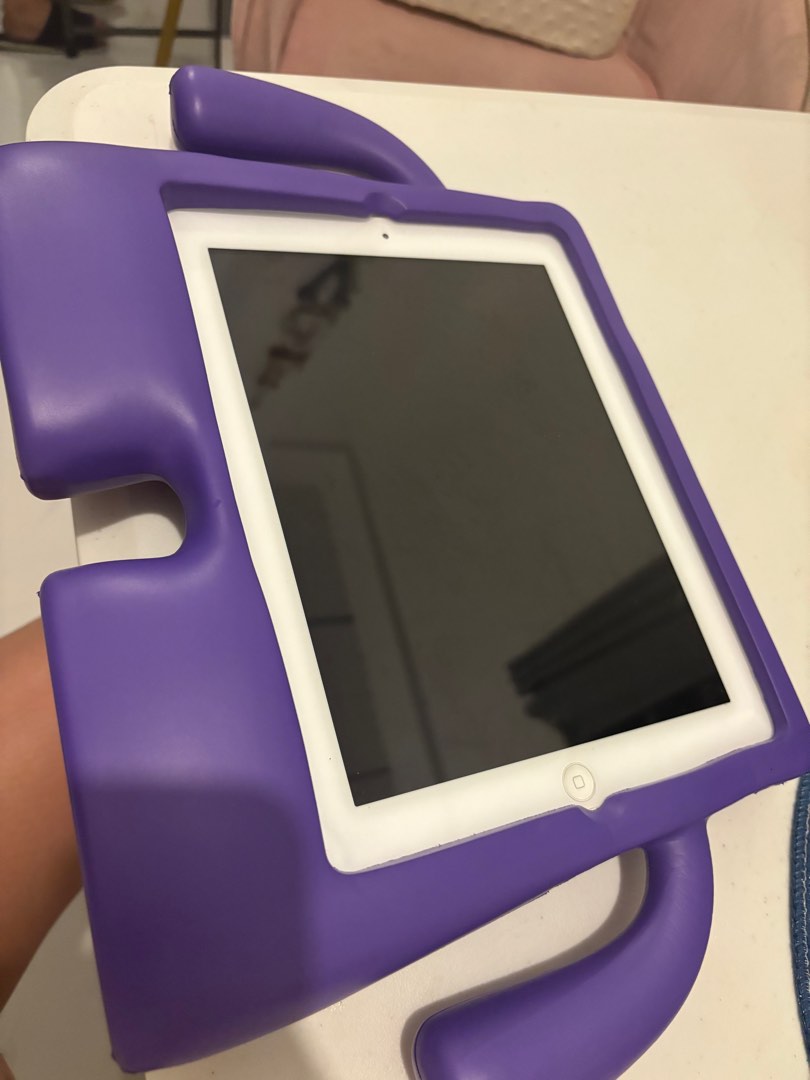 iPad Gen 2, Mobile Phones & Gadgets, Tablets, iPad on Carousell