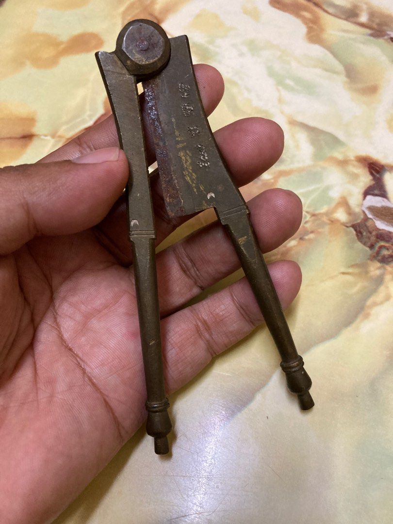 Kacip pinang tembaga antik rare, Hobbies & Toys, Collectibles ...