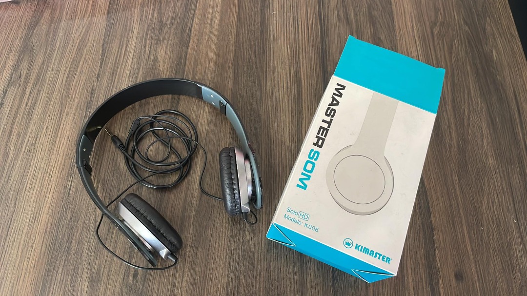 Master Som Headphones, Audio, Headphones & Headsets on Carousell
