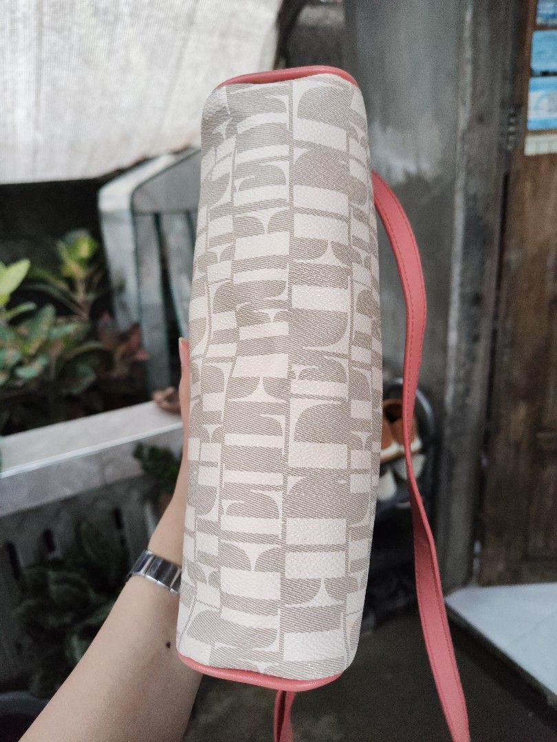 ORIG ELLE PABILOG NA PAHABA SLING BAG, Women's Fashion, Bags & Wallets ...