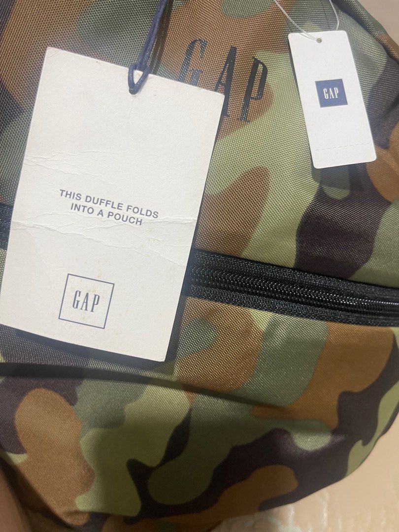 Original Gap Duffle Bag with paper bag, Men's Fashion, Bags, Sling Bags ...