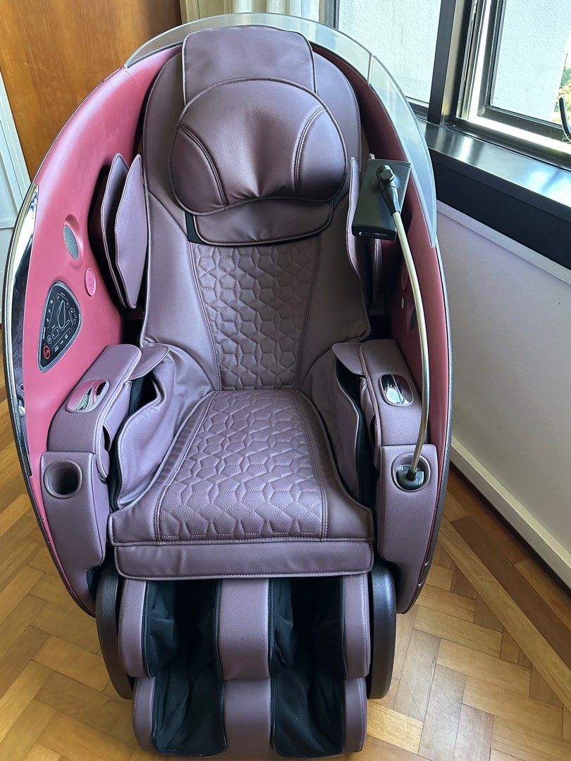 Osim UDream massage chair, Furniture & Home Living, Furniture, Chairs ...