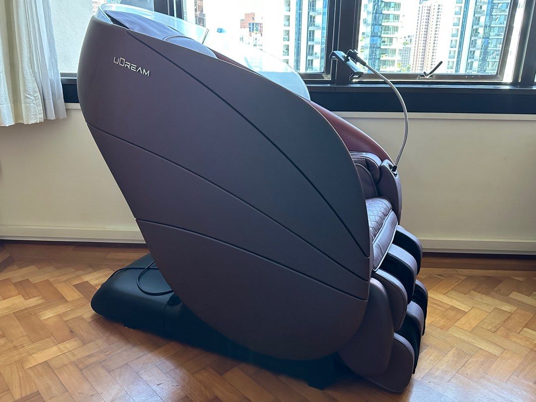 Osim UDream massage chair, Furniture & Home Living, Furniture, Chairs ...