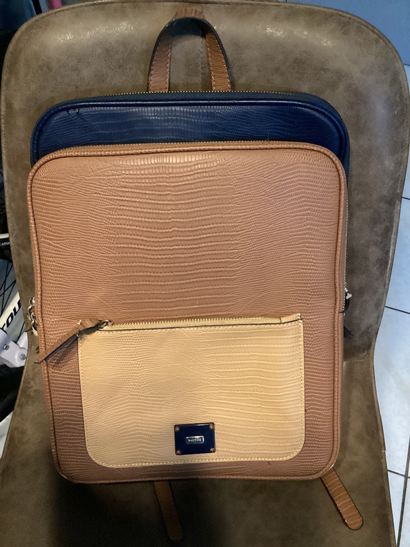 Parfois Laptop Backpack Bag, Women's Fashion, Bags & Wallets, Backpacks ...