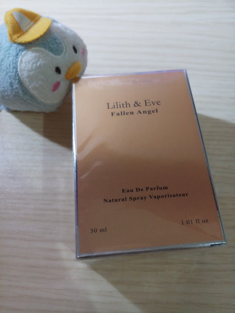 Parfum Fallen Angel, Kesehatan & Kecantikan, Parfum, Kuku & Lainnya di ...