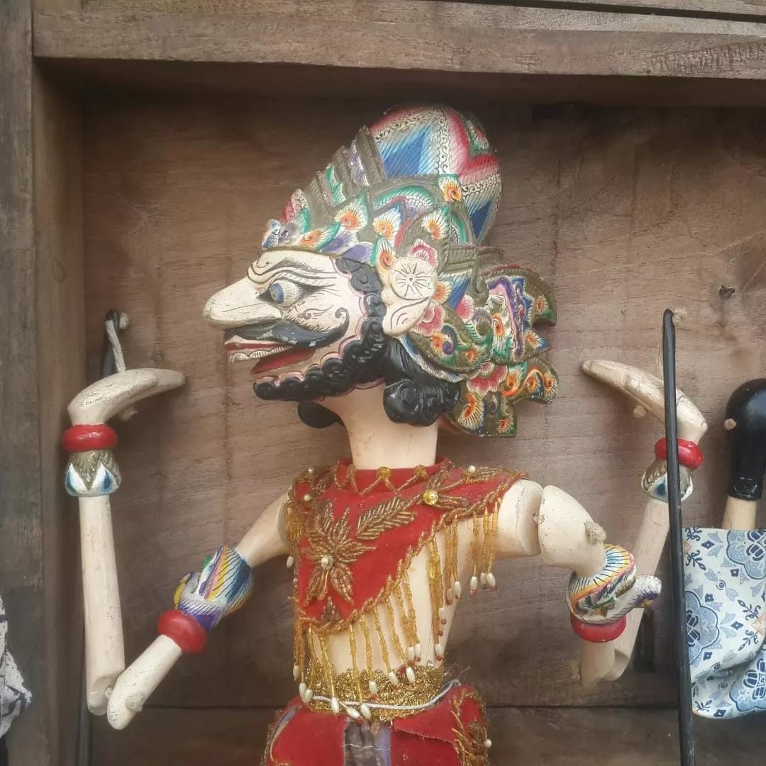 Patung Wayang Lawas, Antik, Pajangan di Carousell