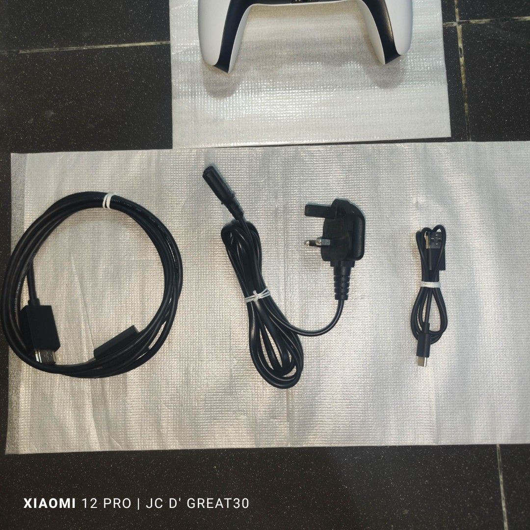 PS5 Sony PlayStation Disc Edition Complete with Warranty Receipt, Video ...