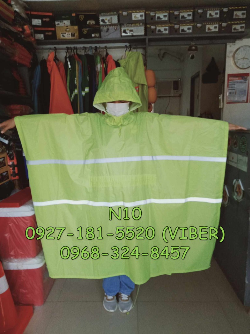 rain coat poncho hunter, Men's Fashion, Coats, Jackets and Outerwear on ...